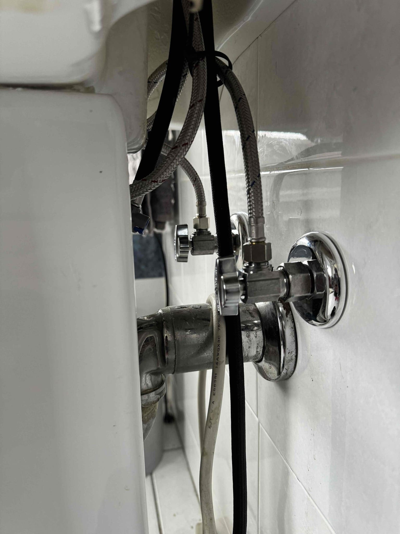 Understanding and Spotting Faulty Water Shutoff Valves